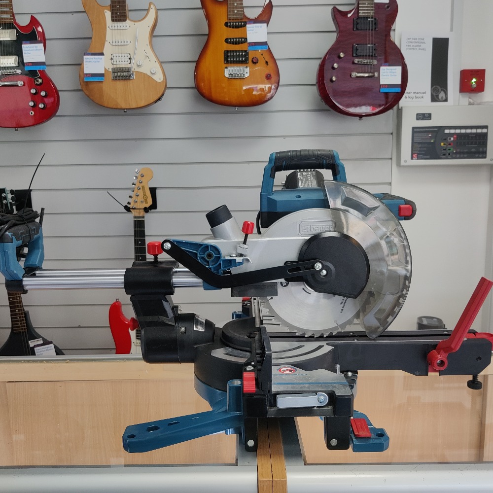 Used Erbauer Corded Siding Mitre saw 1400W - Own4Less